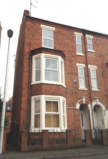 5 bed student house to rent on Alberta Terrace, Nottingham, NG7 6JA ...