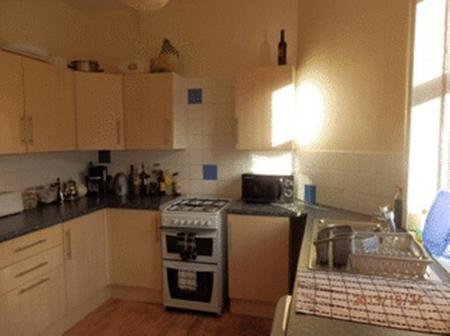 3 bed student house to rent on Meldon Terrace, Newcastle, NE6 5XP ...