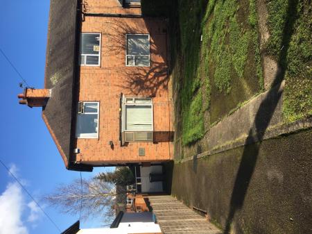 4 bed student house to rent on Gordon Road, Nottingham, NG2 5LX | StuRents