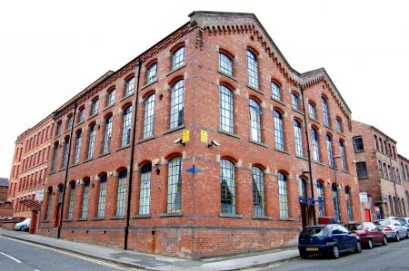 5 bed student house to rent on Russell Street, Nottingham, NG7 4FL ...