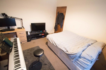 3 bed student house to rent on Eden Drive (3 Bed), Leeds, LS4 2TN ...