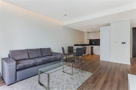 1 bed student house to rent on Satin House, London, E18PW | StuRents