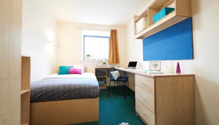 Bronze En Suite student 1 bed flat to rent on Rusholme Place ...