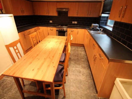 2 bed student house to rent on Lower Flat, 1 Denmark Road, Exeter, EX1 ...