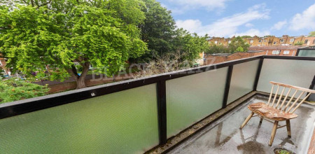 Student studio flat to rent on Dove Road, London, N1 3GB | StuRents