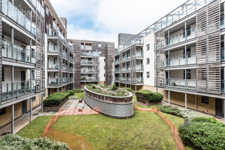 Student studio flat to rent on George Street, Brighton, BN2 1RJ | StuRents