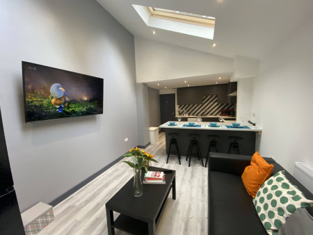 6 bed student house to rent on King Richard Street, Coventry, CV2 4FU ...