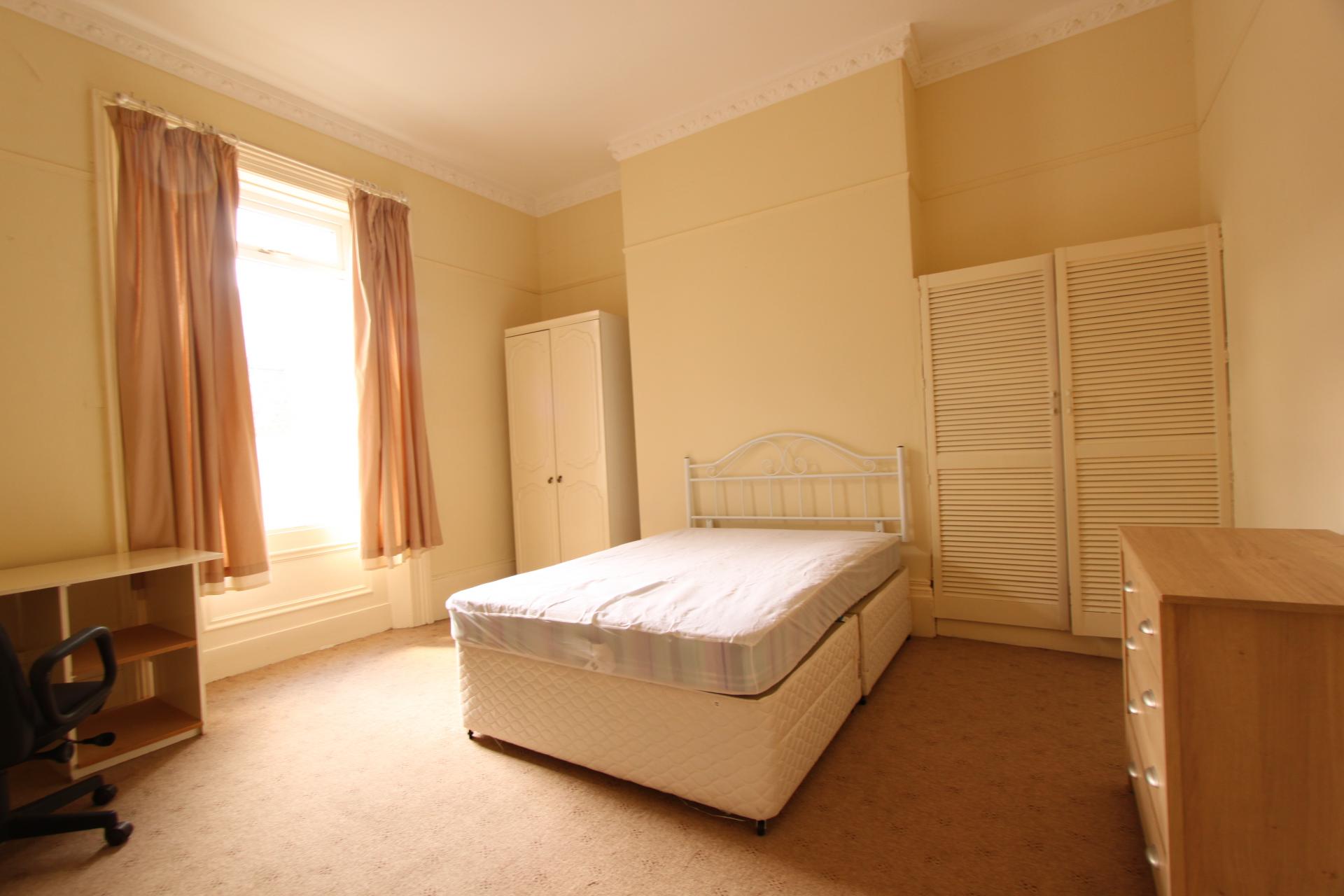 5 bed student house to rent on Elmwood Street, Sunderland, SR2 7JJ ...