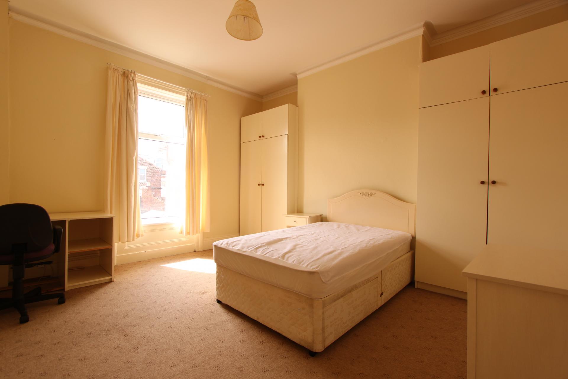 5 bed student house to rent on Elmwood Street, Sunderland, SR2 7JJ ...