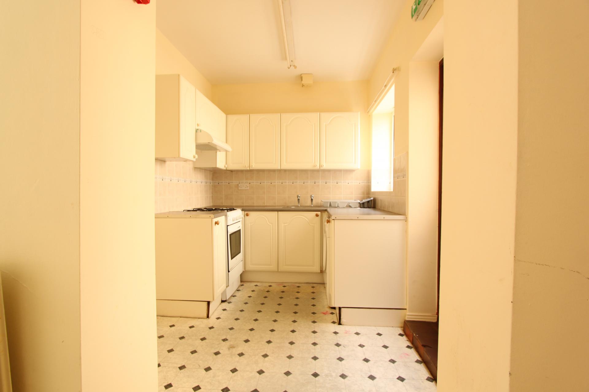 7 bed student house to rent on Elmwood Street, Sunderland, SR2 7JJ ...
