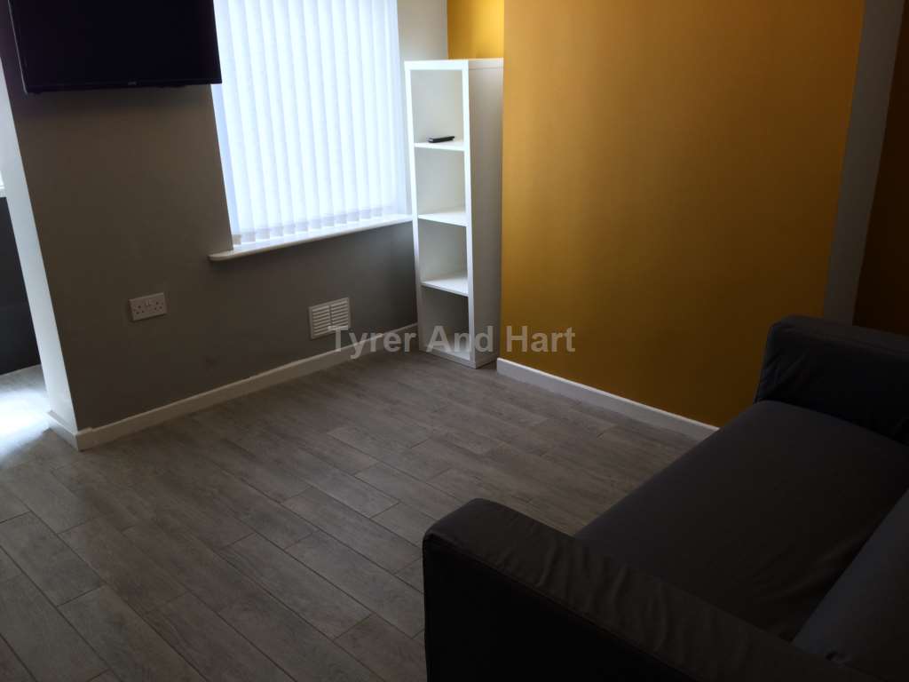 3 bed student house to rent on Hinton Street, Liverpool, L6 3AR | StuRents