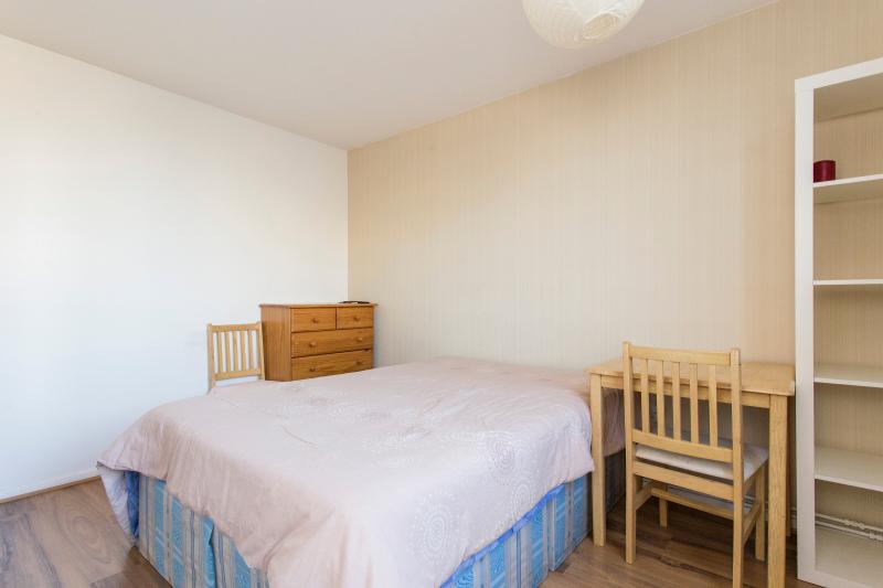 5 bed student house to rent on Plashet Grove, London, E6 1AA | StuRents