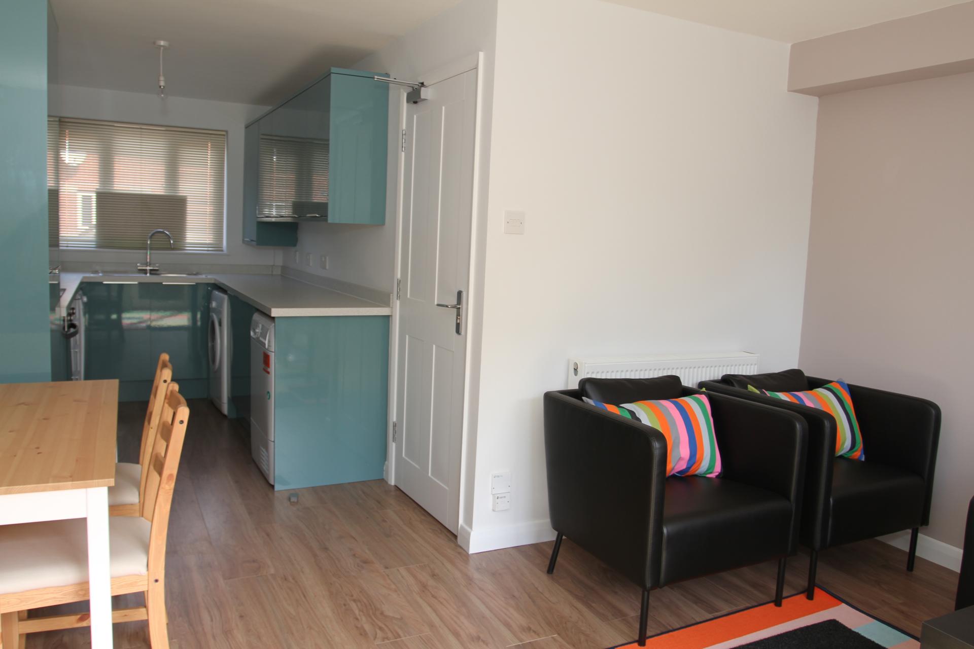 4 bed student house to rent on Ash Grove, Hull, HU5 1LT | StuRents