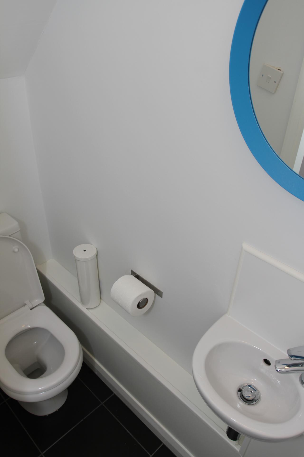 4 bed student house to rent on Ash Grove, Hull, HU5 1LT | StuRents