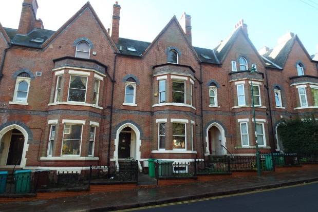 2 bed student house to rent on 2 Bed, Nottingham, NG7 4DS | StuRents
