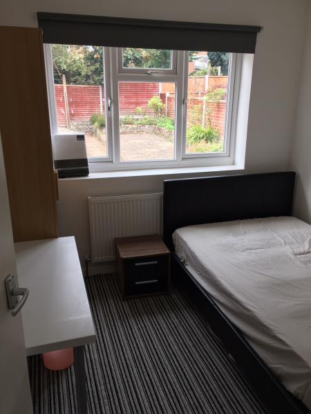 7 bed student house to rent on Kirby Corner Road, Coventry, CV4 8GD ...