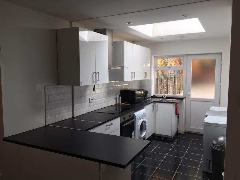 7 bed student house to rent on Kirby Corner Road, Coventry, CV4 8GD ...