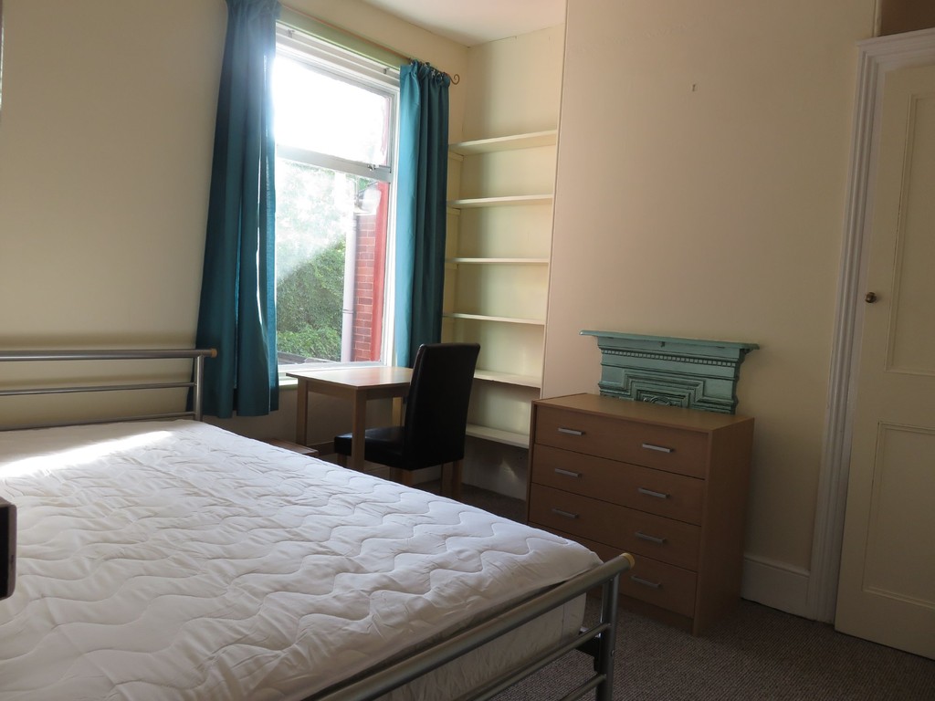 2 bed student house to rent on Hoopern Street, Exeter, EX4 4LY | StuRents