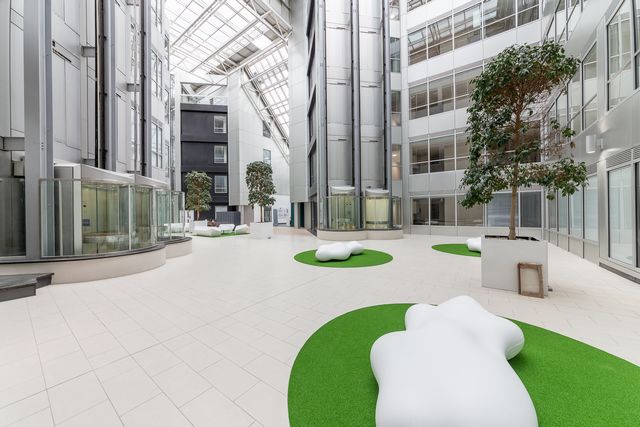 Student studio flat to rent on Trinity Square, Hounslow, TW3 3GE | StuRents