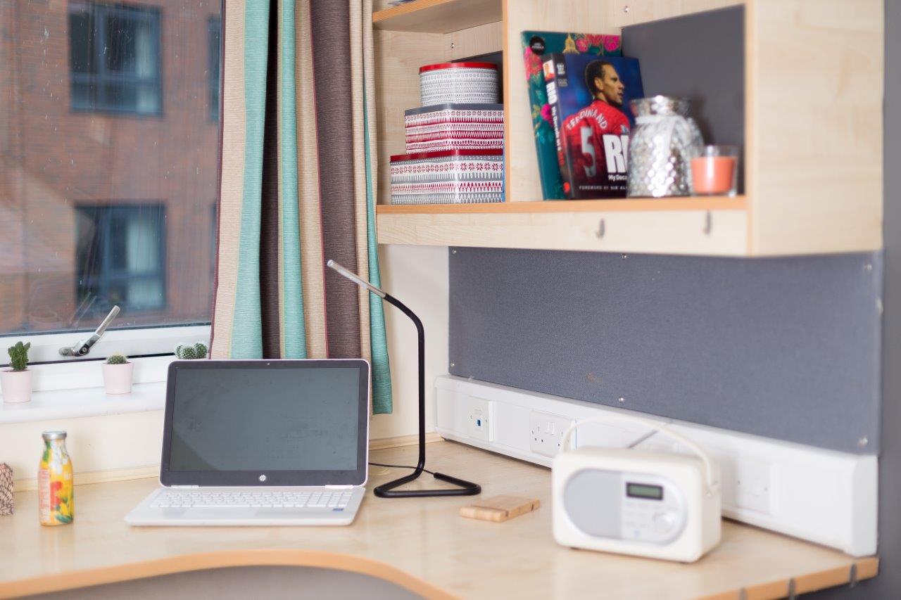 1 Bed Apartment student flat to rent on Edward Street, Sheffield, S3 ...