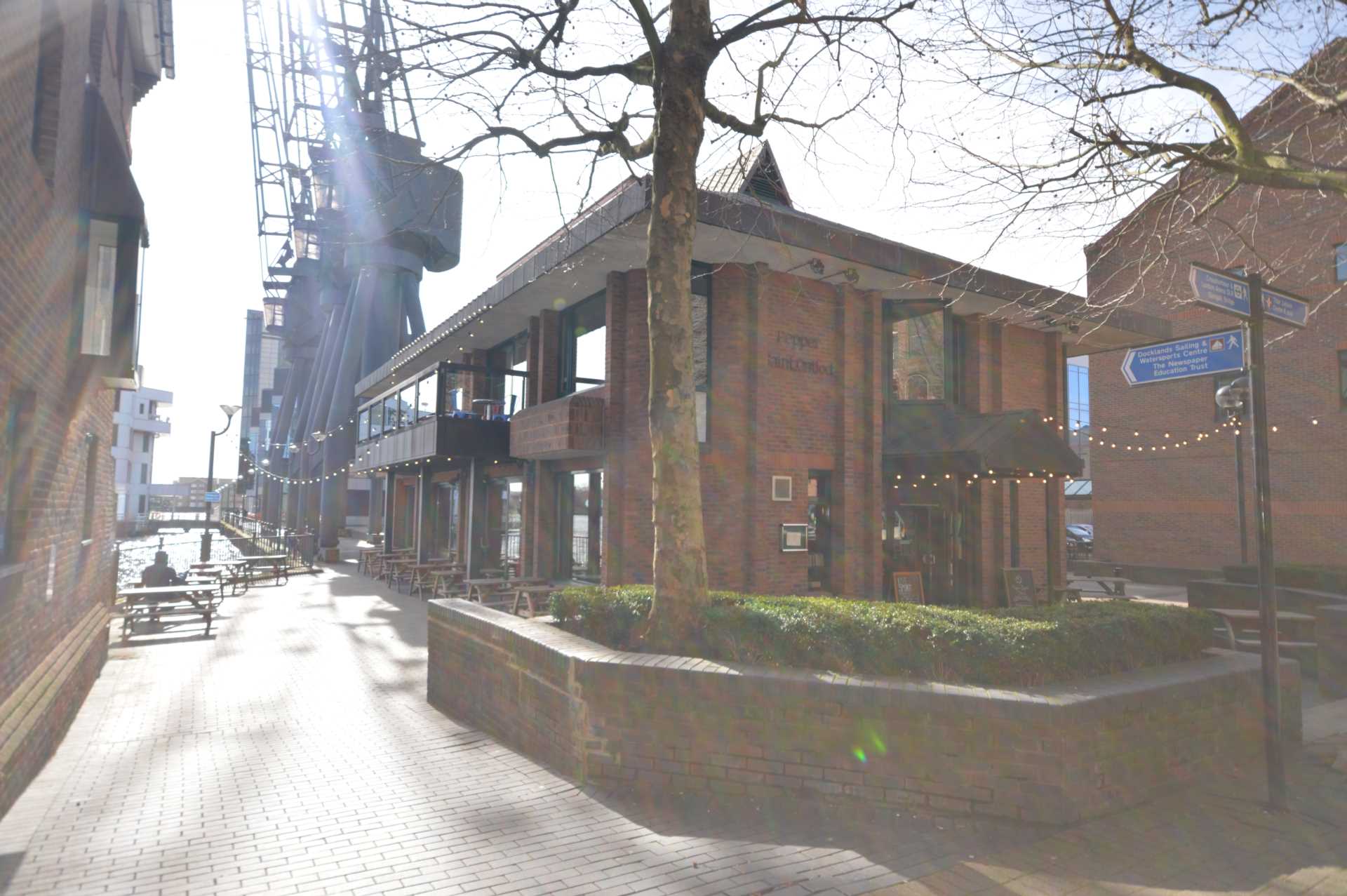 Student studio flat to rent on Pepper Street, London, E14 9RP | StuRents