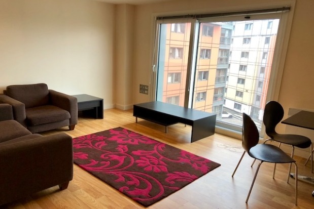 2 bed student house to rent on Devell House, Manchester, M14 5TG | StuRents