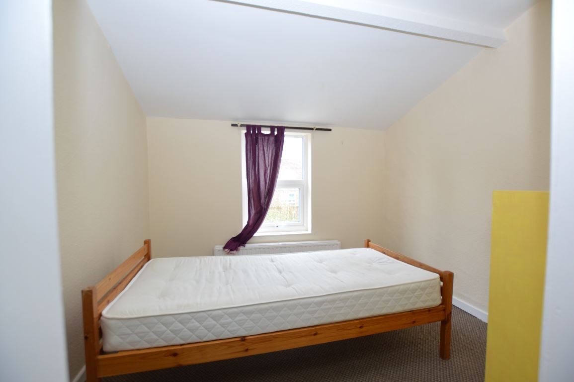 4 bed student house to rent on Livingstone Street, Norwich, NR2 4HE ...