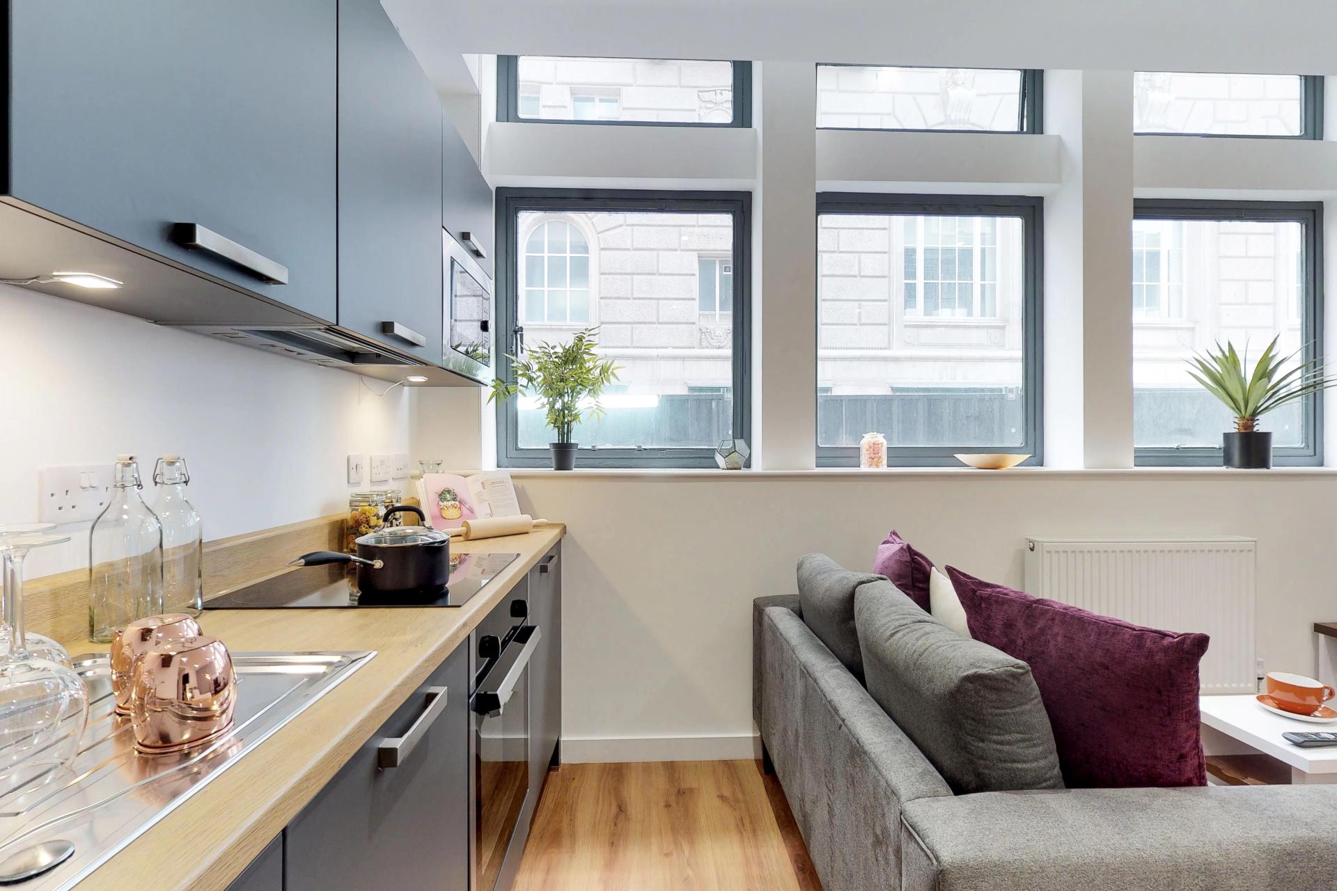 Studio Apartment student flat to rent on Water Street, Liverpool, L2 ...