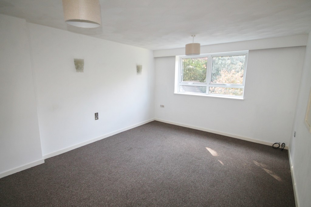 3 bed student house to rent on London Road, Leicester, LE2 1ZF | StuRents