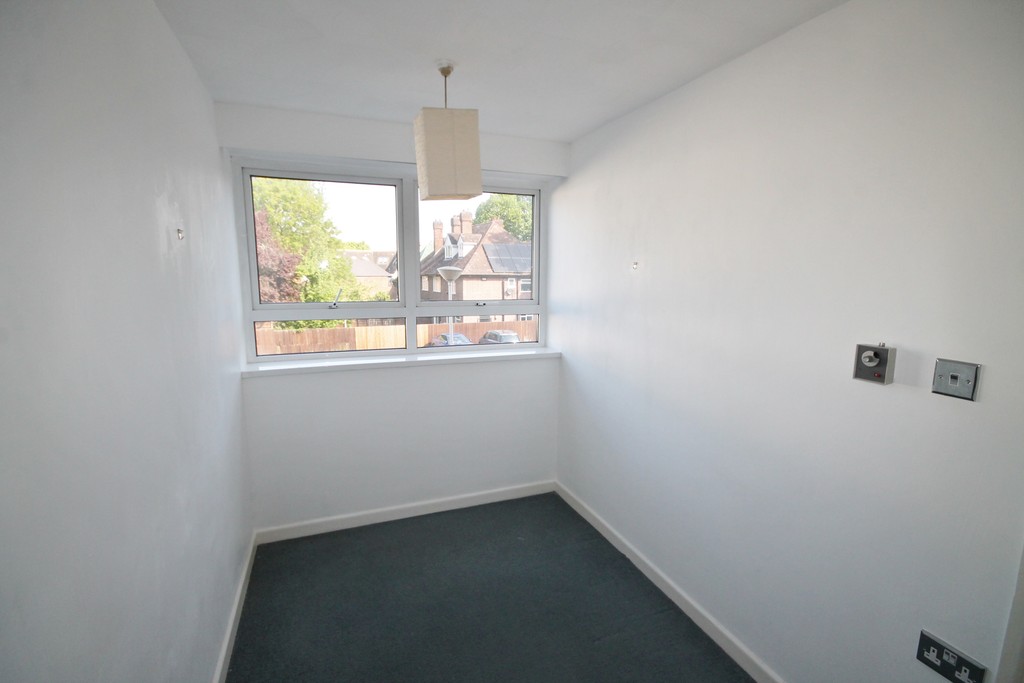 3 bed student house to rent on London Road, Leicester, LE2 1ZF | StuRents
