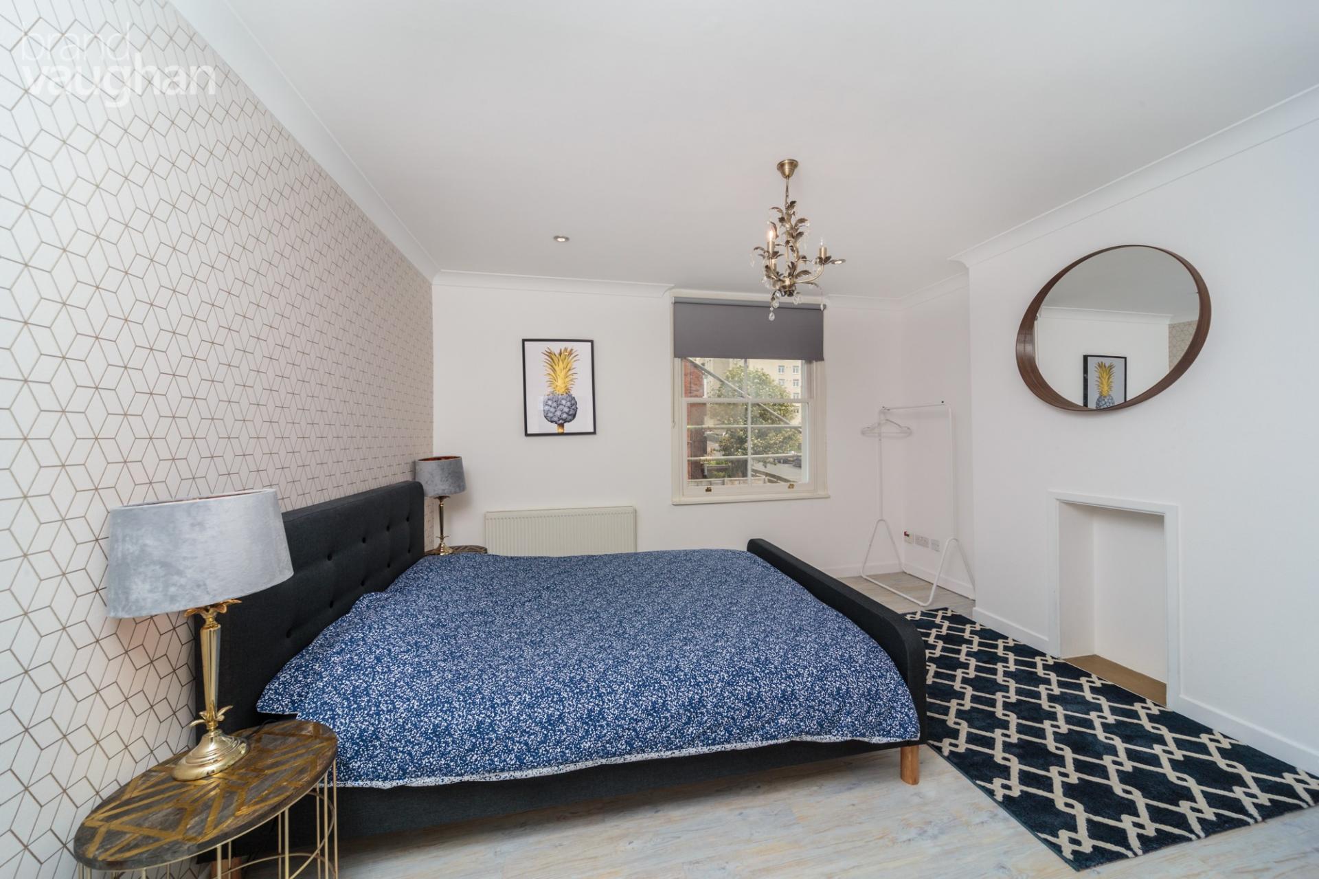 2 bed student house to rent on St James Street, Brighton, BN2 1PJ | StuRents