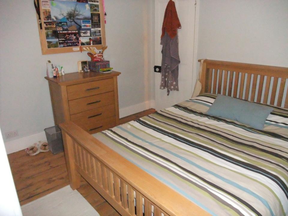 2 bed student house to rent on 39 Salisbury Road, Exeter, EX4 6LU ...