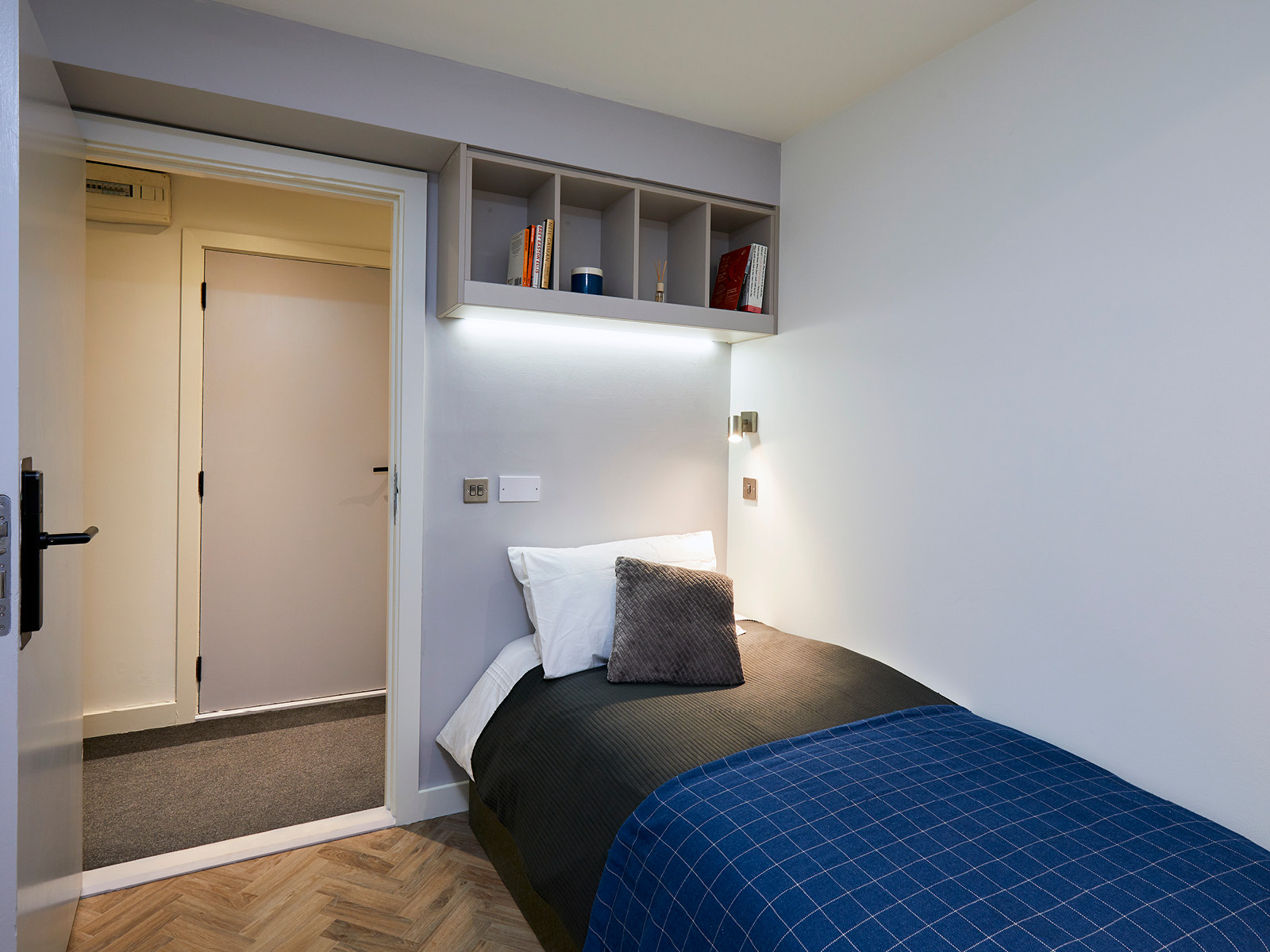 Single En-Suite student 1 bed flat to rent on Blackhall Place, Dublin ...