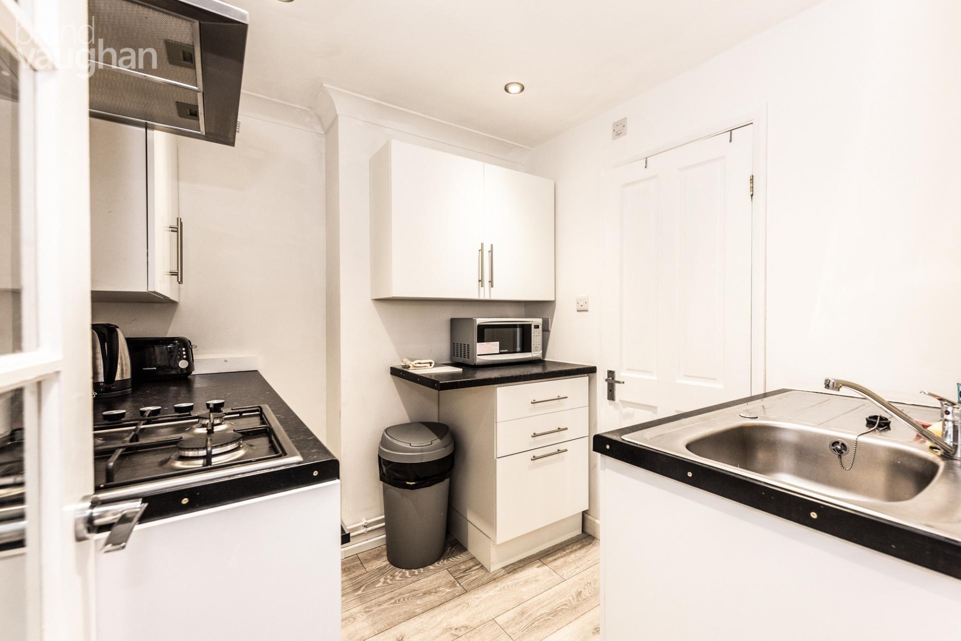 2 bed student house to rent on St James Street, Brighton, BN2 1PJ | StuRents
