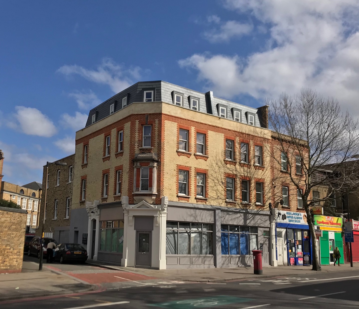 student 3 bed flat to rent on Peckham High Street, London, SE15 5EB ...