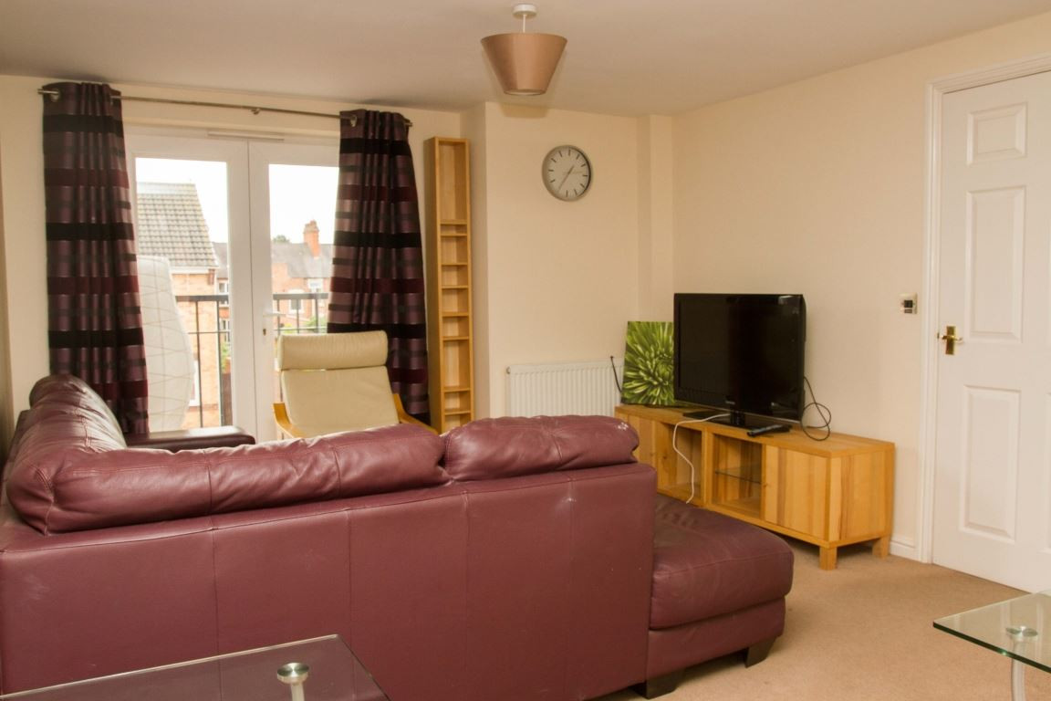 4 bed student house to rent on Goods Yard Close, Loughborough, LE11 5EB ...
