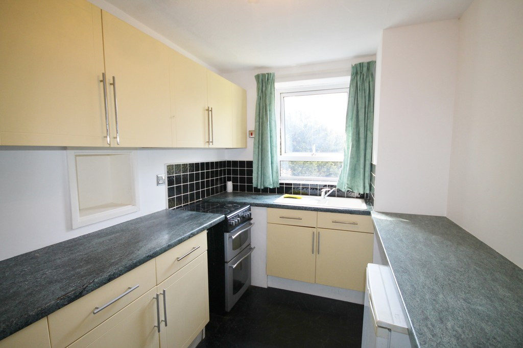 3 bed student house to rent on London Road, Leicester, LE2 1ZF | StuRents