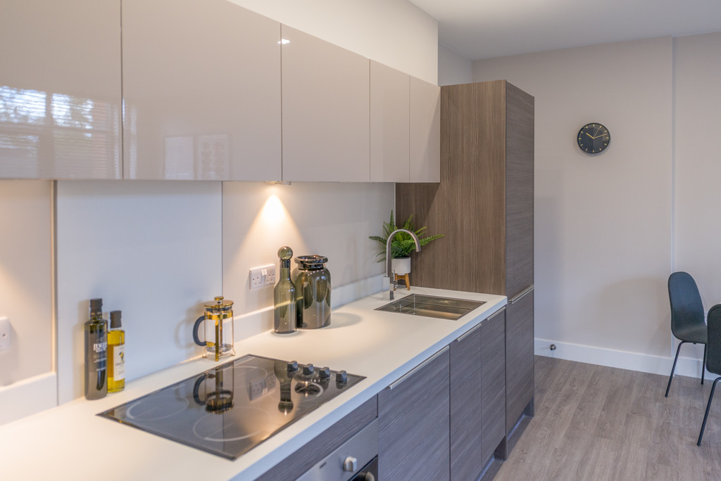 2 bed student house to rent on Owlcotes Lane, Bradford, LS28 5FY | StuRents