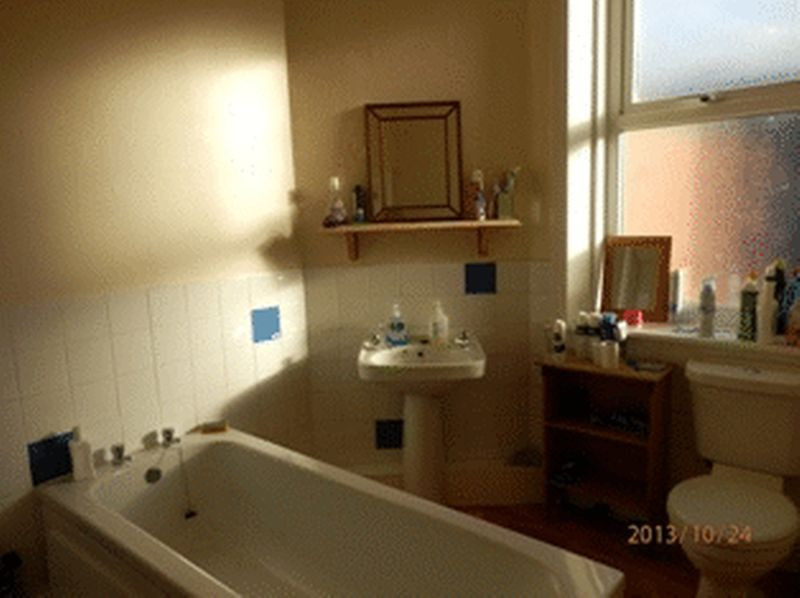 3 bed student house to rent on Meldon Terrace, Newcastle, NE6 5XP ...