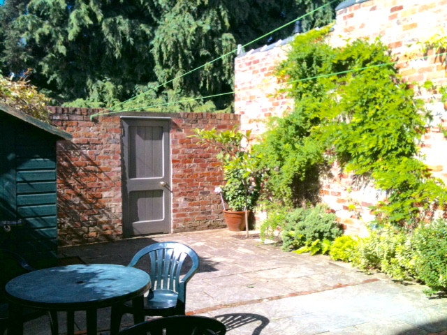 5 bed student house to rent on Feversham Crescent, York, YO31 8HQ ...