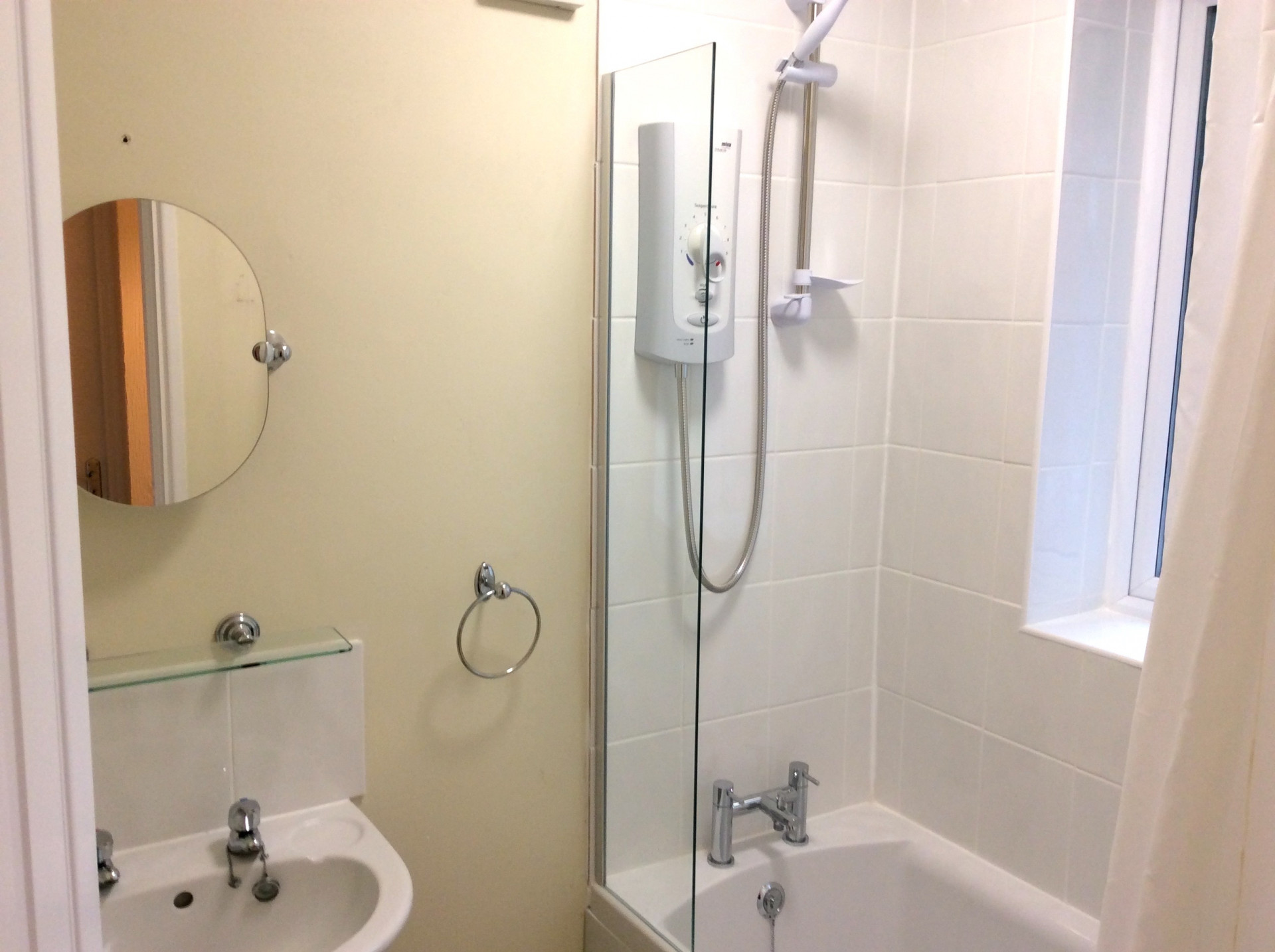 6 bed student house to rent on Scarnell Road, Norwich, NR5 8HT | StuRents