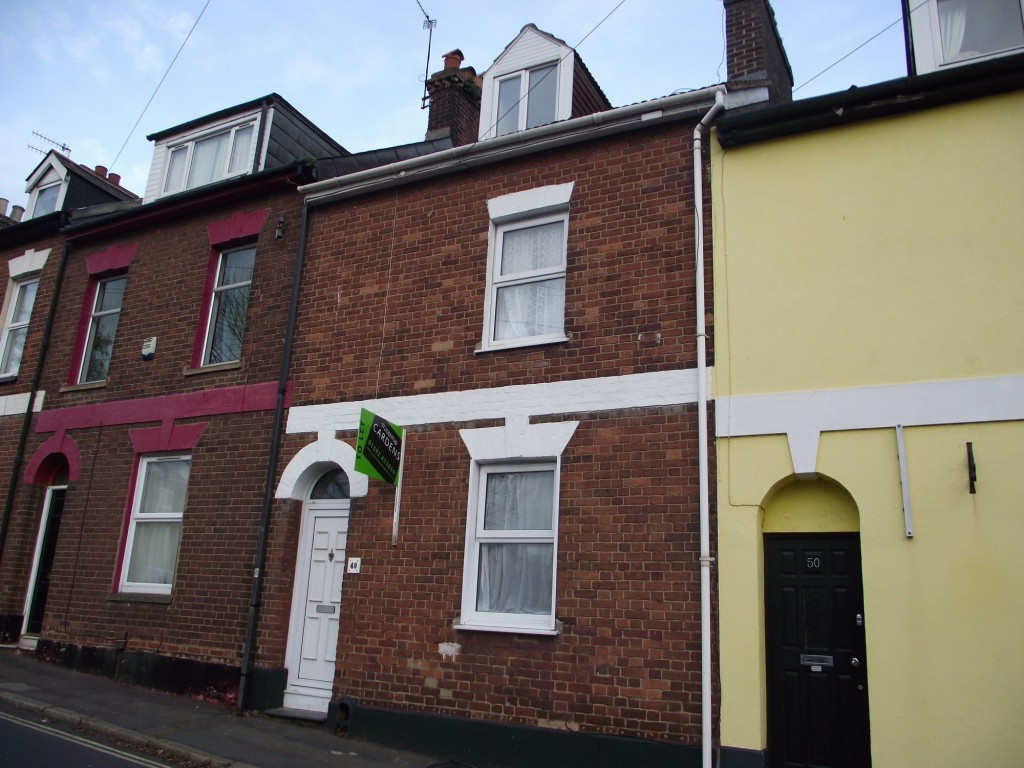 3 bed student house to rent on 49 Howell Road, Exeter, EX4 4HA | StuRents