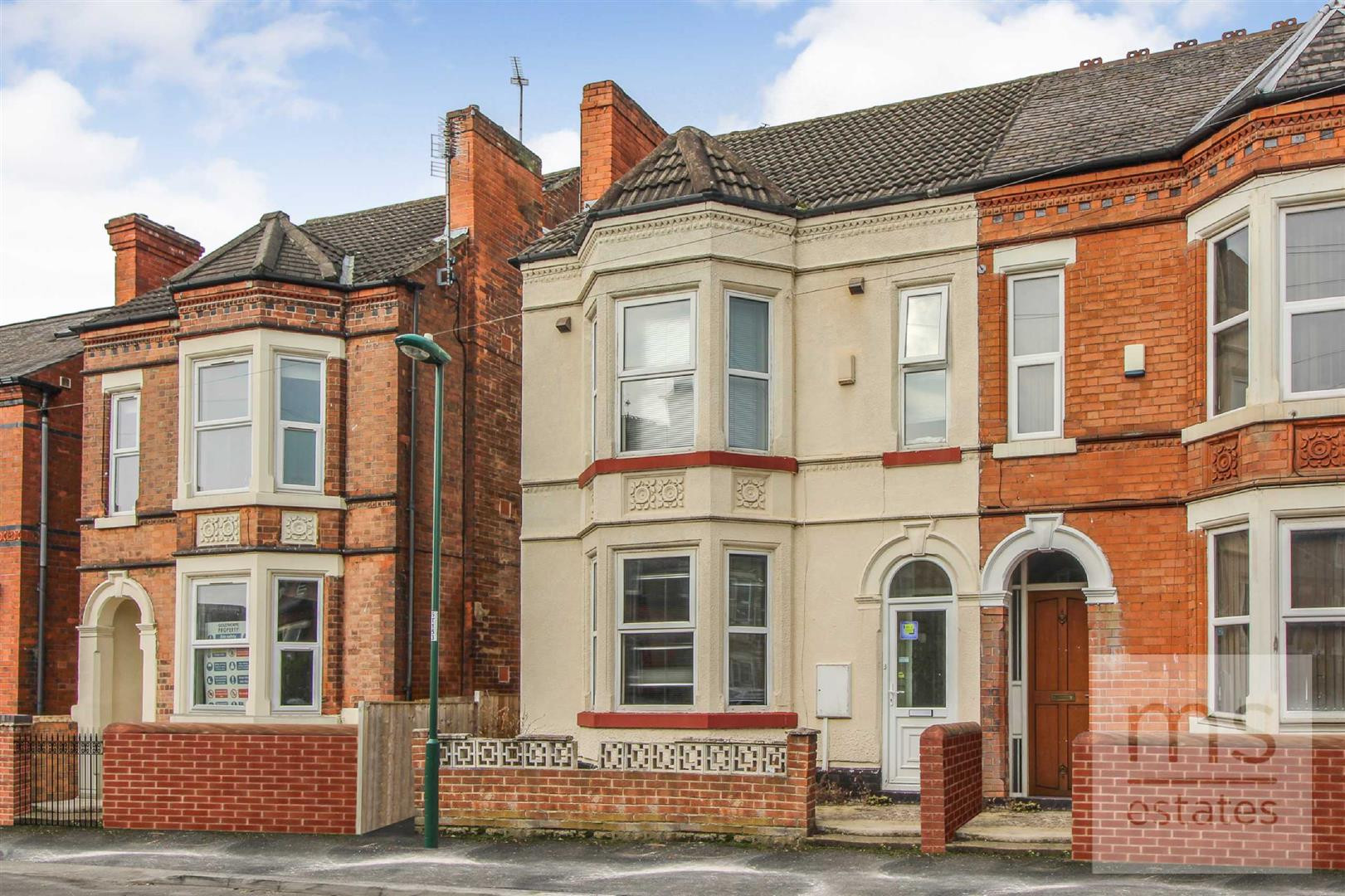 6 bed student house to rent on Trinity Avenue, Lenton, Nottingham, NG7 ...