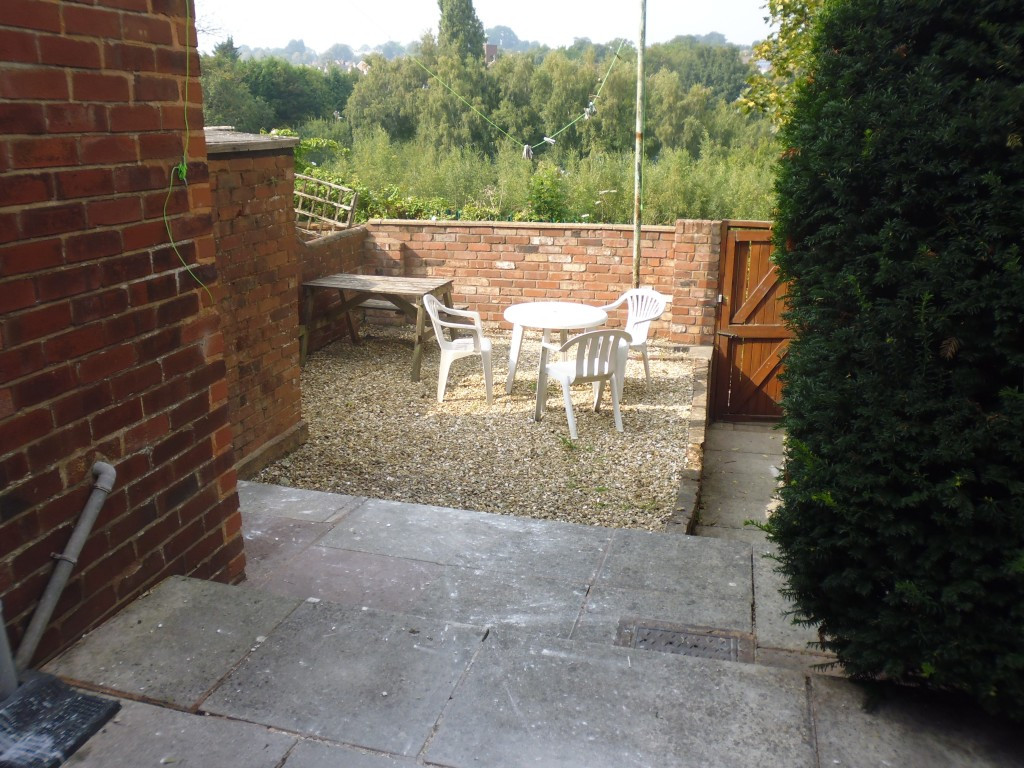 5 bed student house to rent on 23 Priory Road, Exeter, EX4 7AW | StuRents