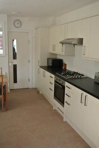 4 bed student house to rent on 62 Priory Road, Exeter, EX4 7AR | StuRents