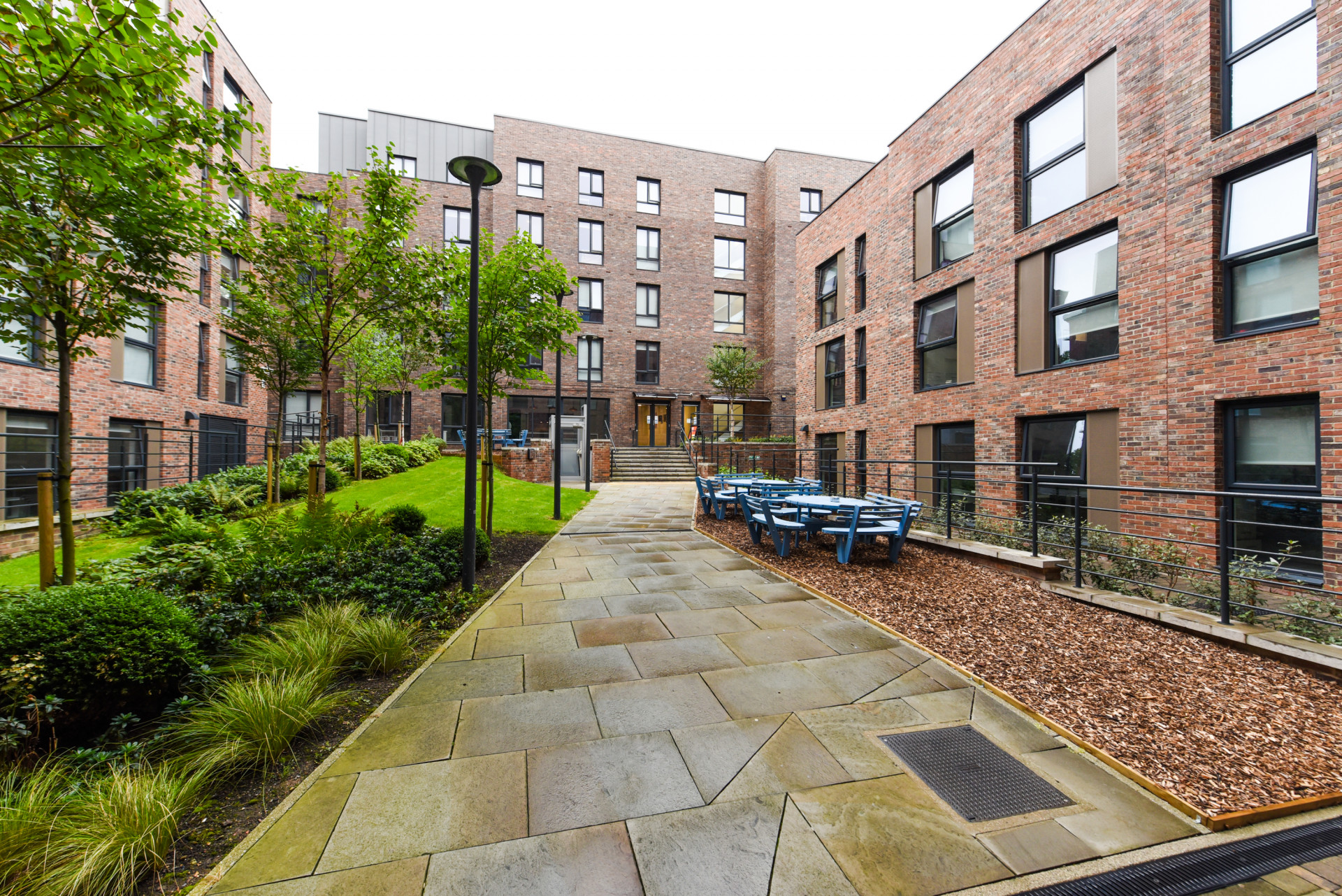 Studio Gold student 1 bed flat to rent on Blandford Square, Newcastle ...