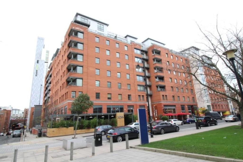 2 bed student house to rent on Lower Ormond Street, Manchester, M1 5QD ...