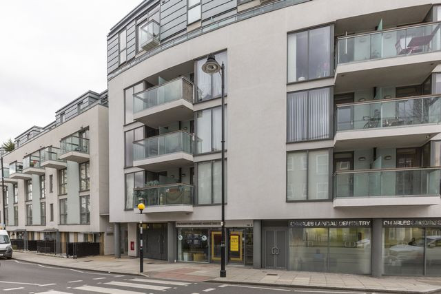 2 bed student house to rent on 10 Prebend Street, London, N1 8PT | StuRents