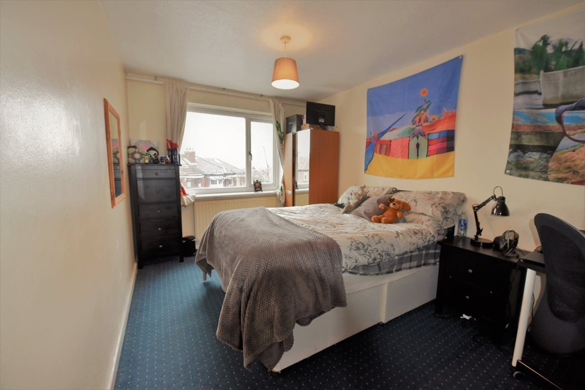 2 bed student house to rent on Eden Drive, Leeds, LS4 2TL | StuRents