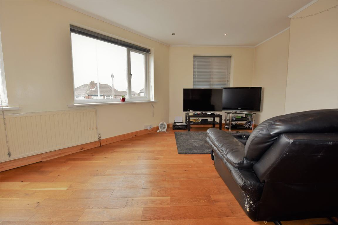 2 bed student house to rent on Eden Drive, Leeds, LS4 2TL | StuRents